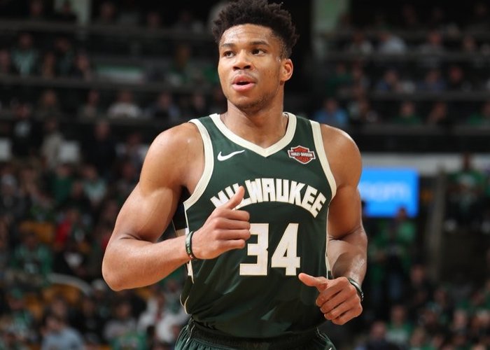 Alasan Giannis Perlu Kembali Untuk Bermain Menjadi Seorang Guard