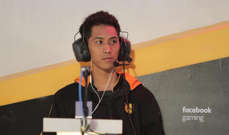 Hadir Di Livestream RRQ Vivi, Rave Bakal Jadi Pelatih RRQ Mika? | SPIN