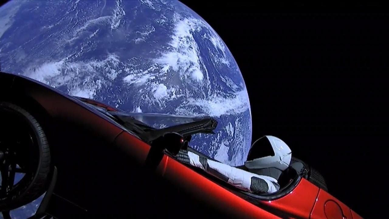 Mobil Listrik Tesla Roadster Mulai Dekati Planet Mars, Apa Dampaknya?