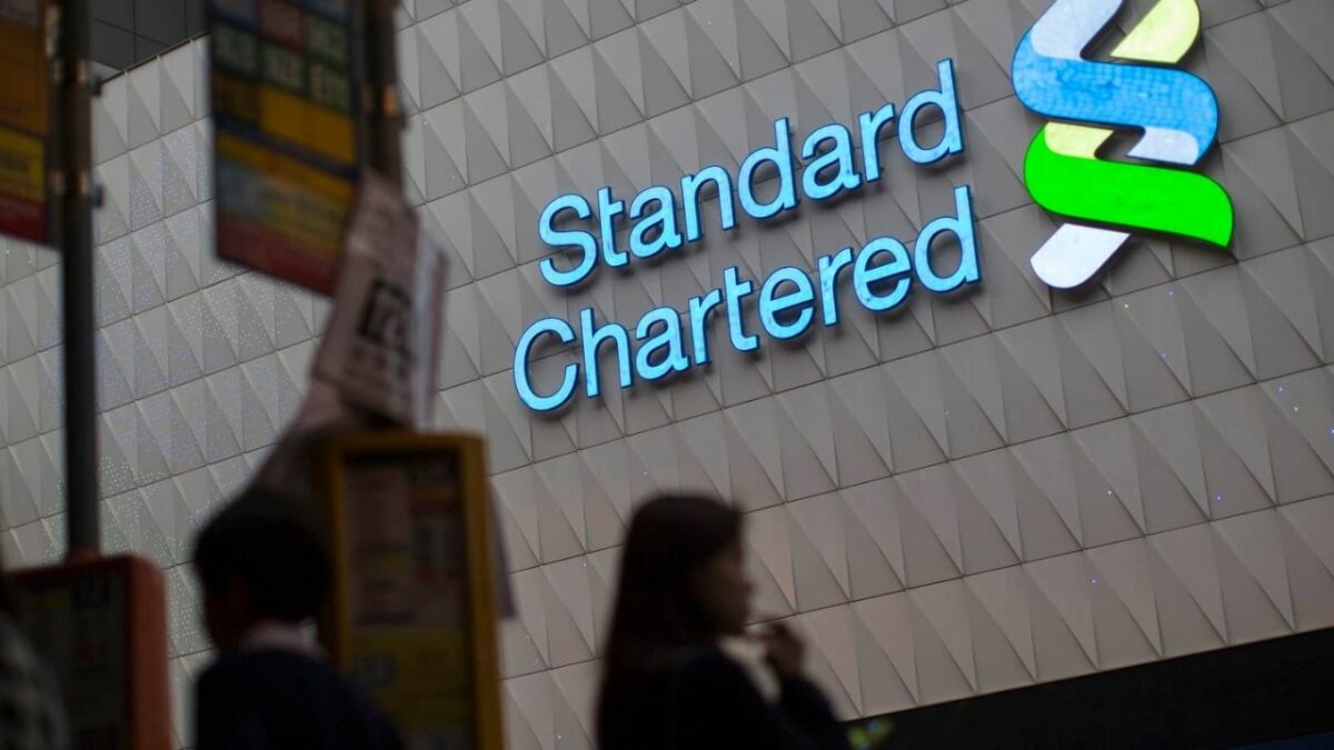 Bank Standard Chartered Resmi Rambah Dunia Metaverse | SPIN