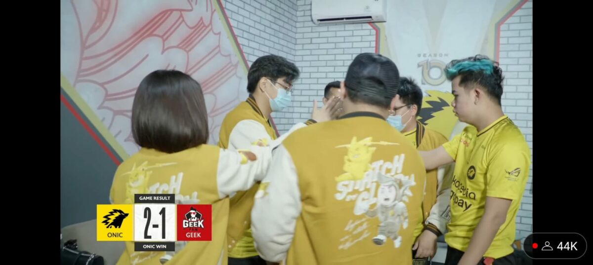 Hasil MPL ID Season 10 Week 8 Day 2: Geek Fam Jadi Tim Pertama yang Gugur!