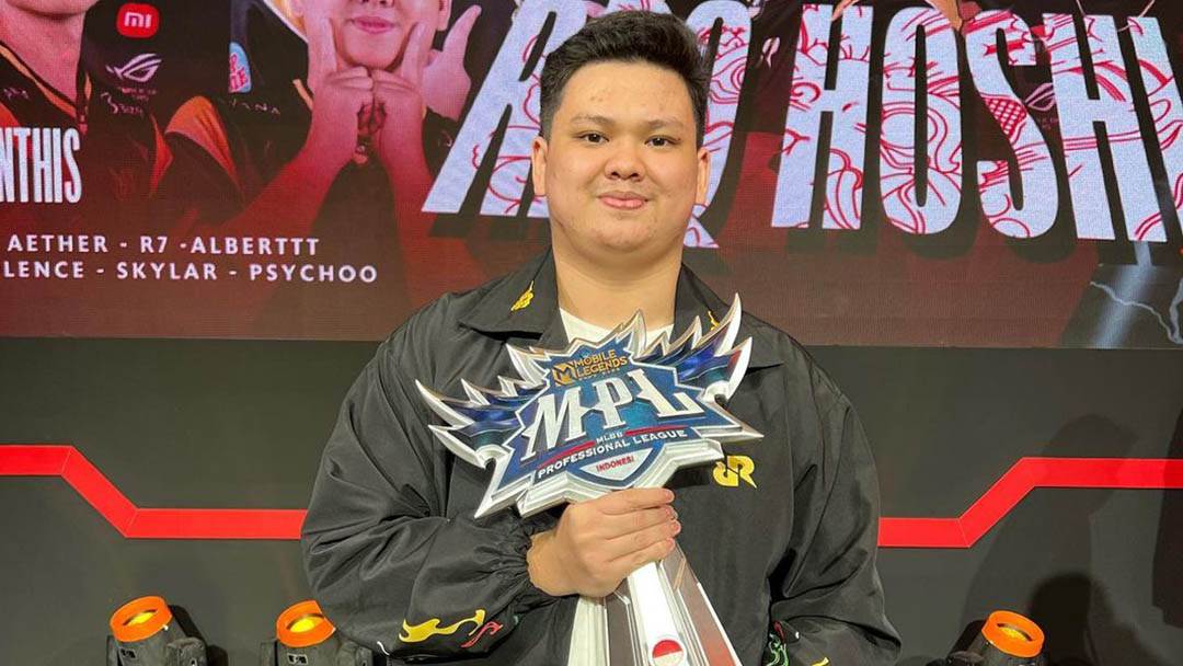 2 Pro Player Mobile Legends Yang Berkompetisi Saat Sedang Sekolah