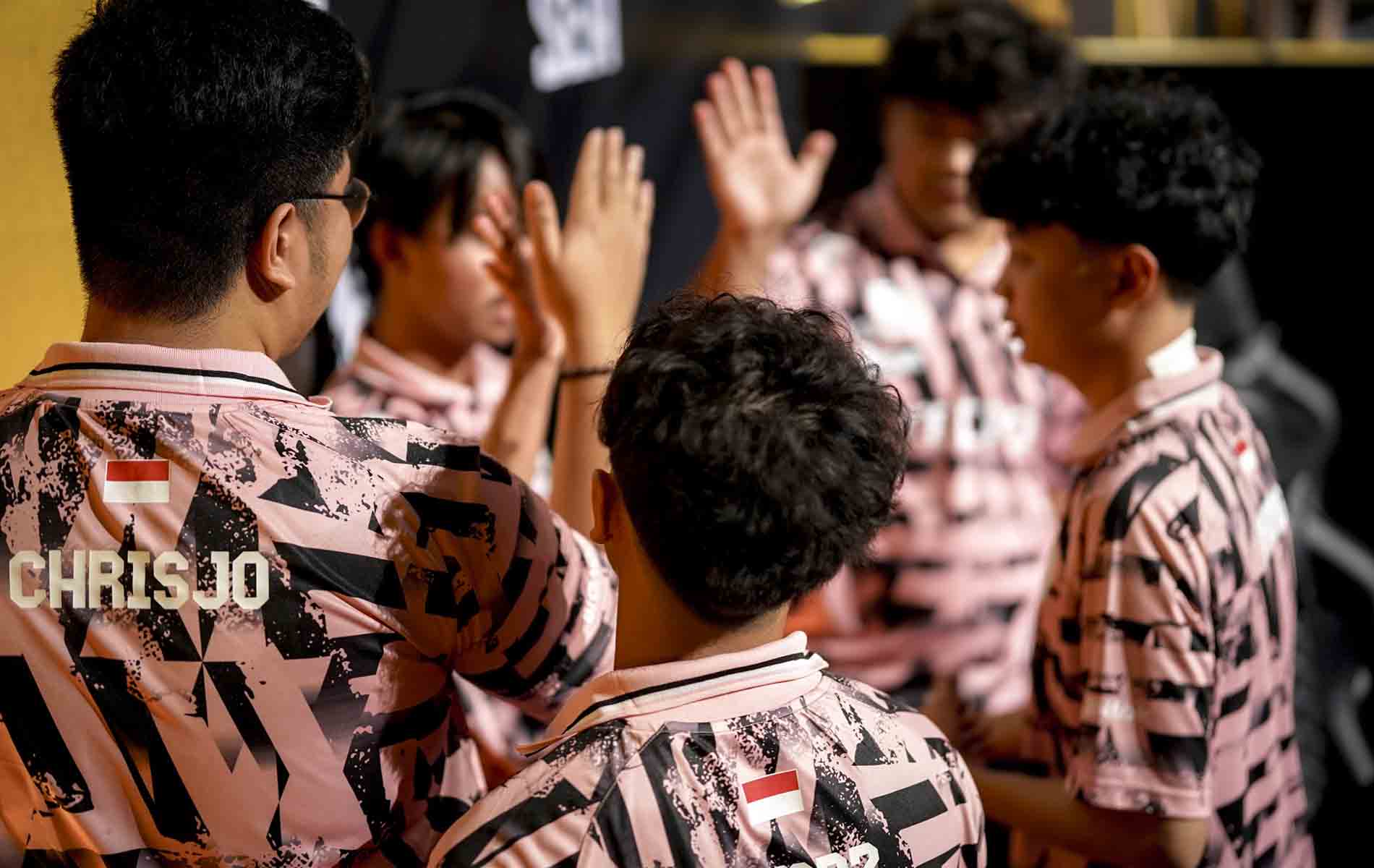 Coach Bigetron Delta Membantah Timnya Niru Gameplay Team Falcons