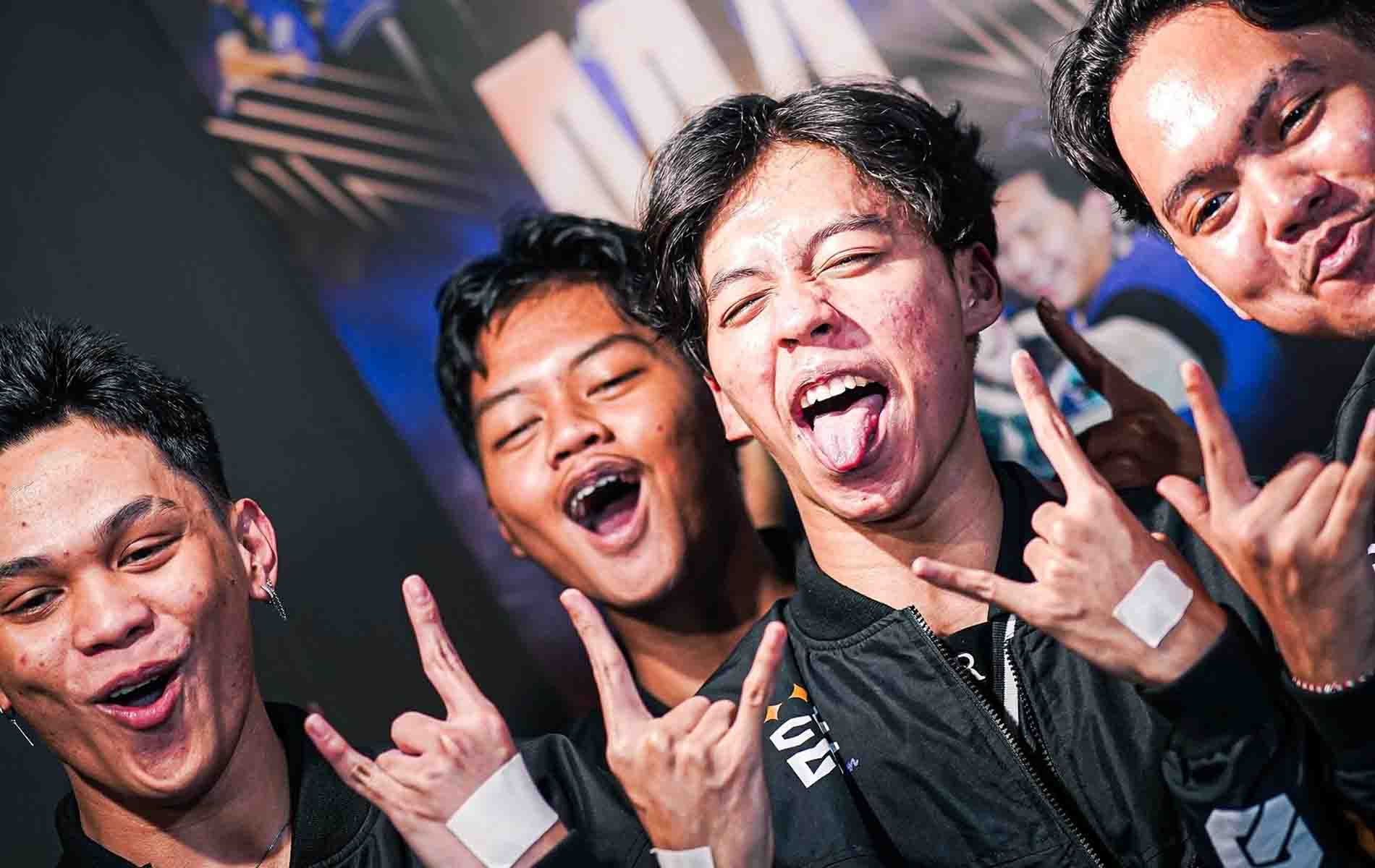 Jadwal & Update Bracket Playoff M6 : RRQ vs Vamos, Liquid vs Spirit