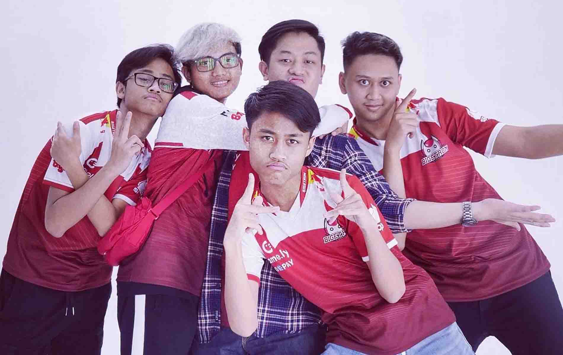 Ternyata Zuxxy Sempat Membela Microboy Agar Tidak Keluar dari BTR